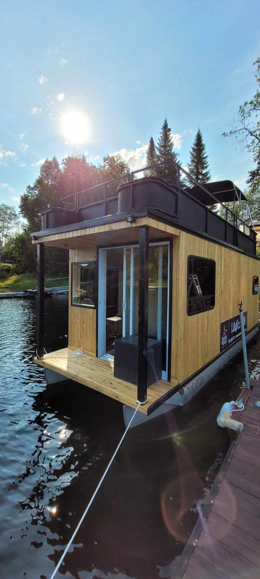 Bateau maison 02 – Bateaux Maisons Baskatong